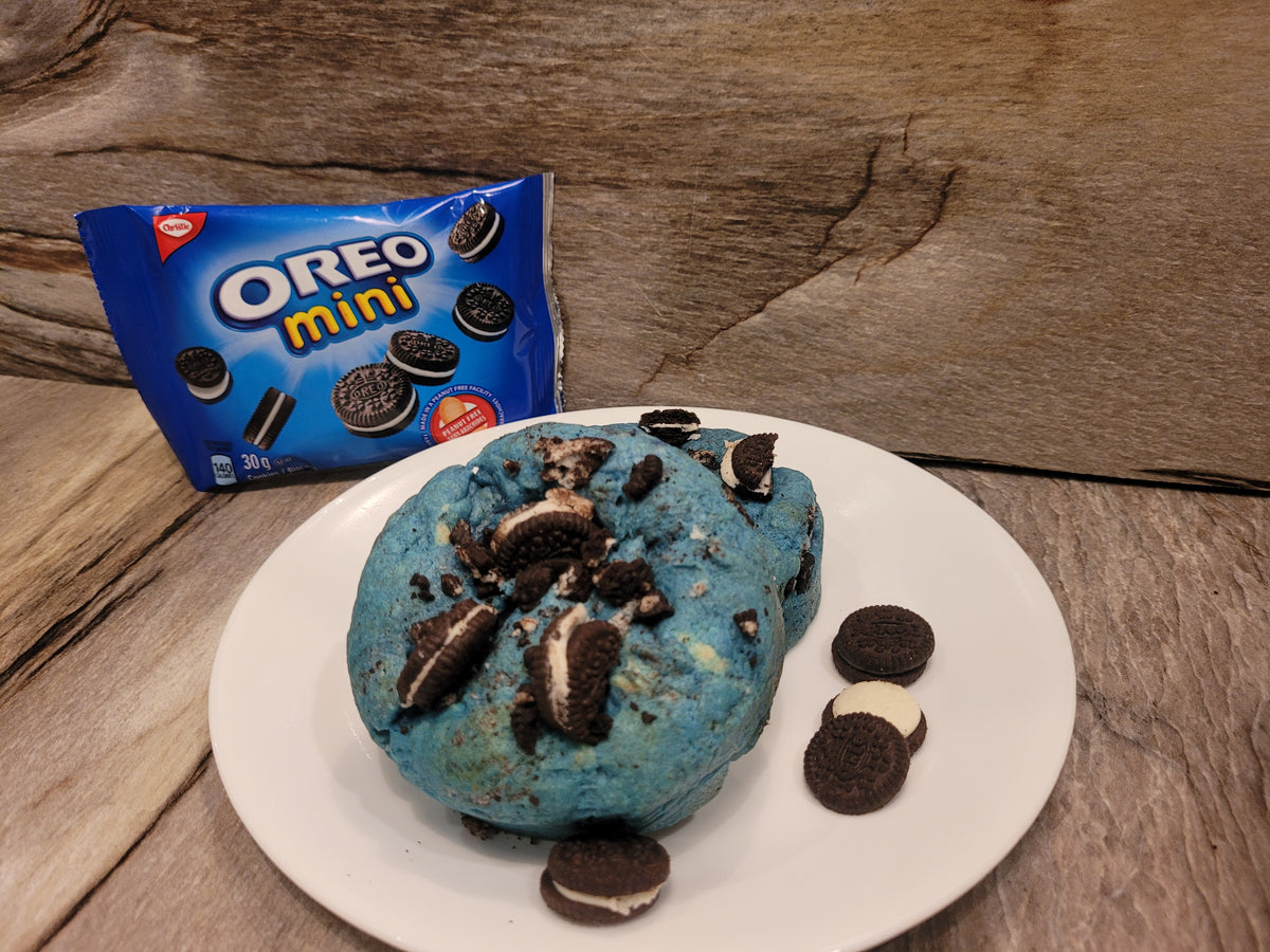 Blue Oreo $5ea. (CDN) – Merrickville Cookies Inc.